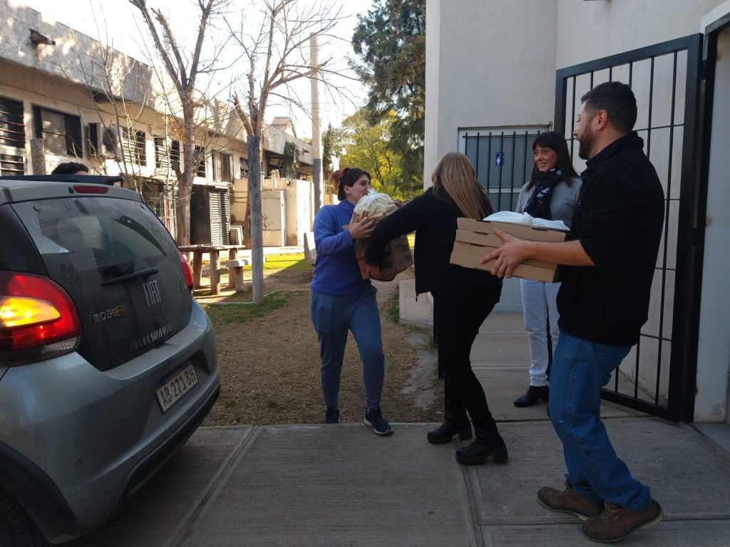 ODS: LA FACULTAD REALIZÓ DONACIÓN DE ALIMENTOS AL COMEDOR "AMIGOS DE LA ...